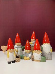 Gustavsberg - Tomtefamiljen - Hela familjen 6 st tomtar design Lisa ...